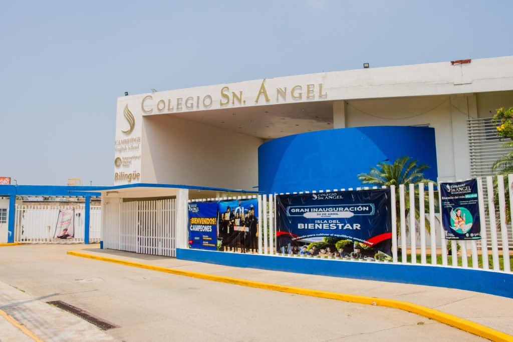 Colegio Sn ángel Plantel Coatzacoalcos